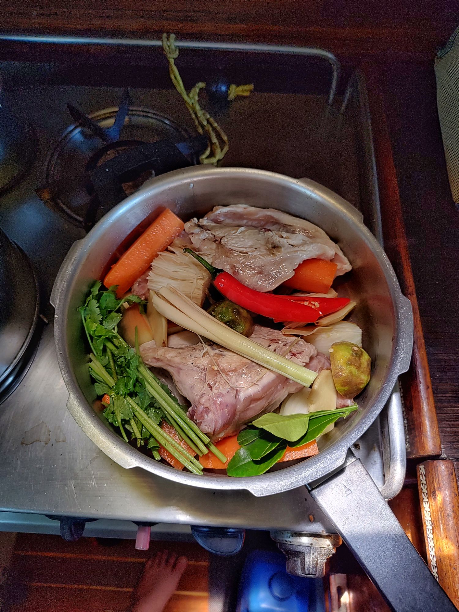 Galley Notes: Noodle Bowls, Making Stock, and Reducing Food Waste ...